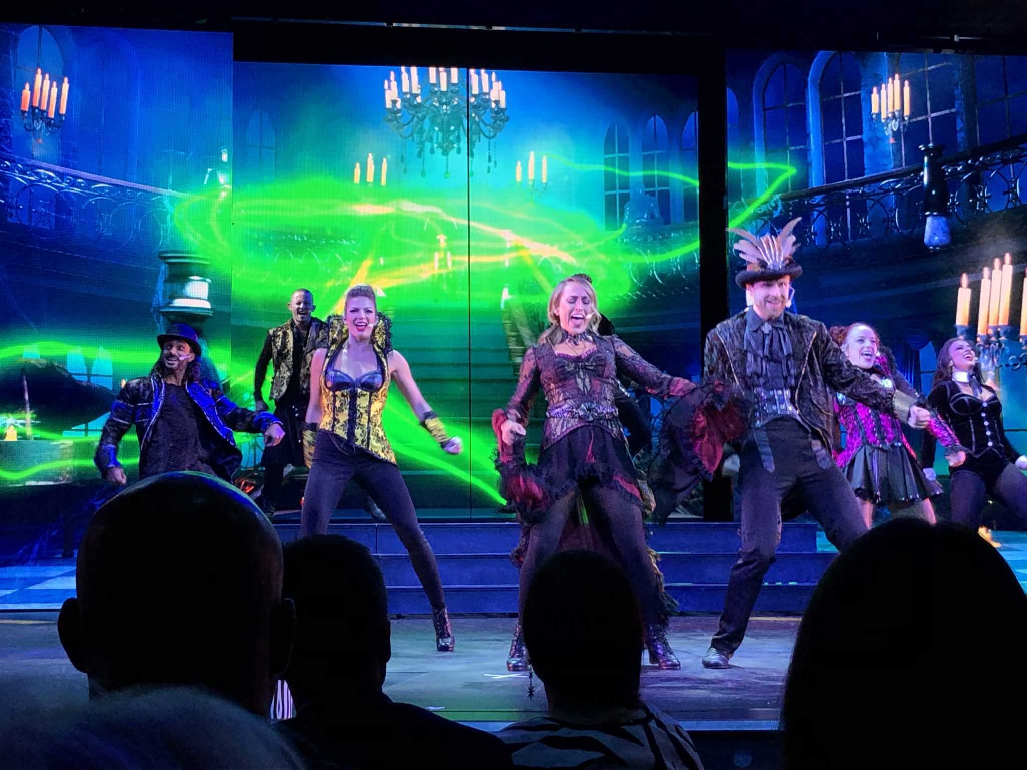 Your Guide to Cruise Line Entertainment