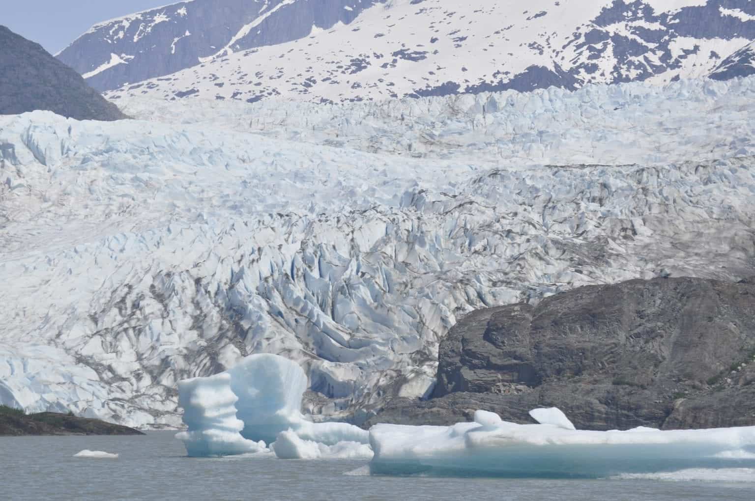 Norwegian Cruise Line Ship Hits Iceberg in Alaska