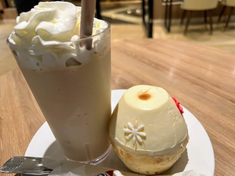 JavaBlue Cafe Coffee Shop on Carnival Cruise Line [MENU]