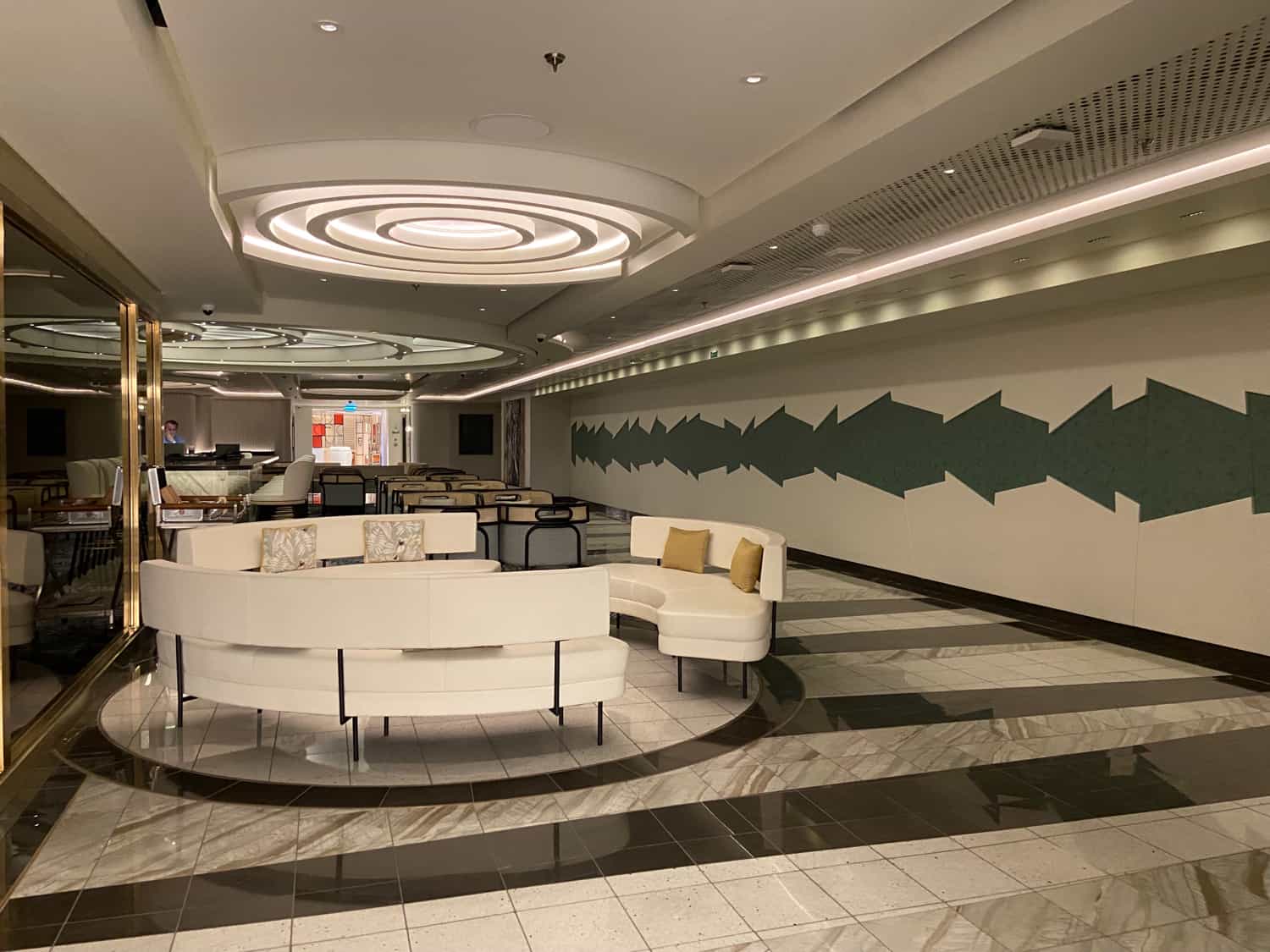 Norwegian Prima: First Impressions of NCL's Newest Ship