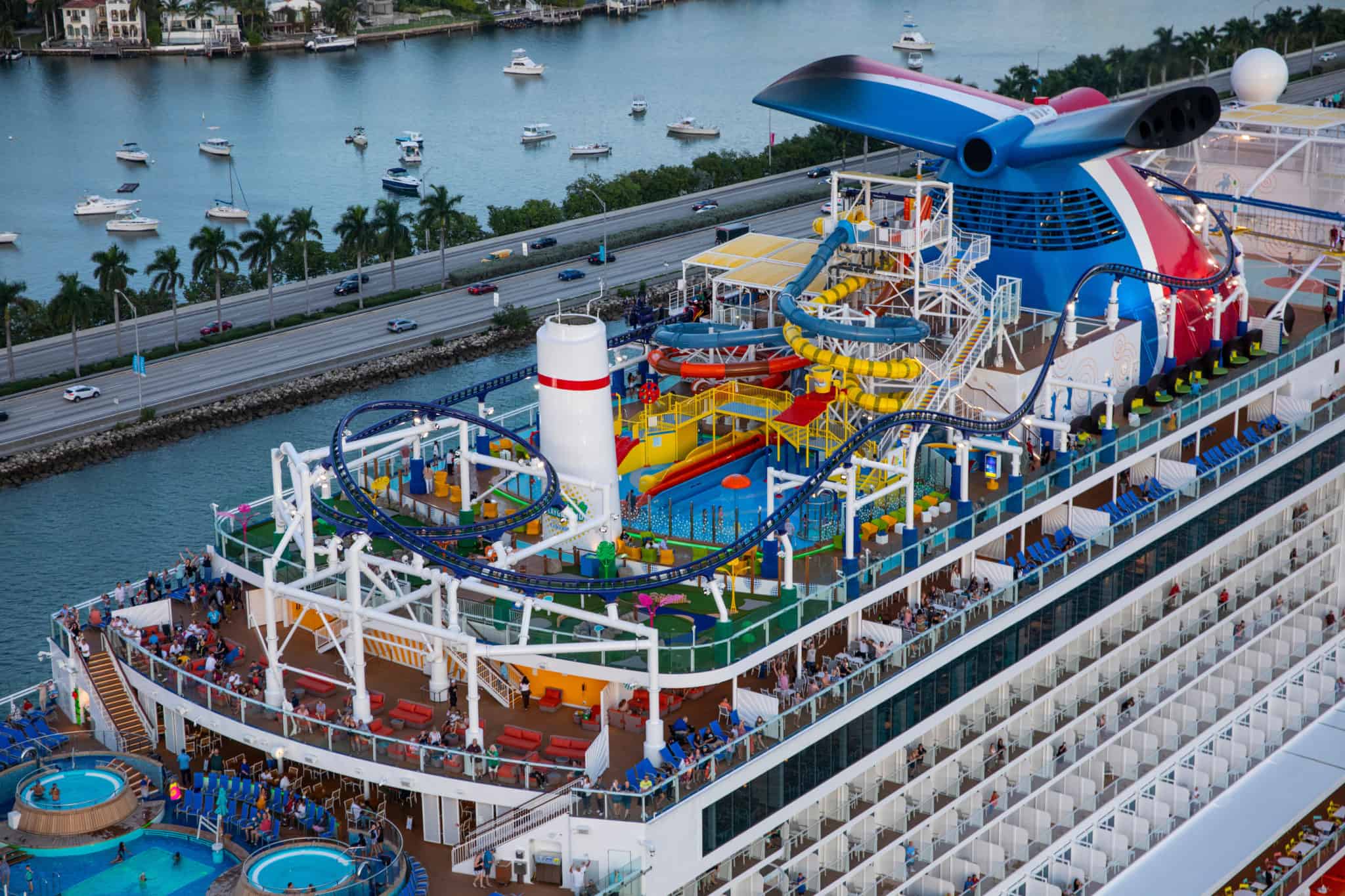 Disney Cruise vs. Carnival Cruise: Which is better for you?