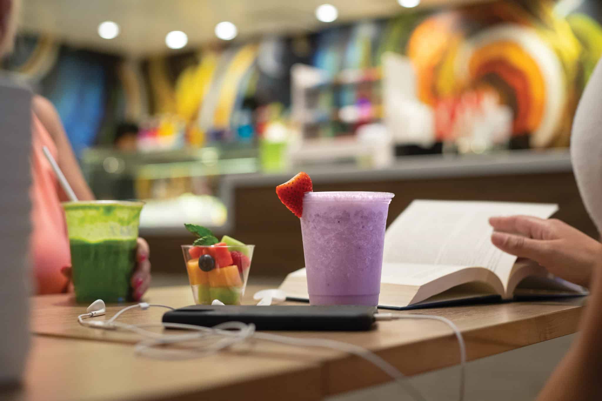 Royal Caribbean Makes Messaging Free on Smartphone App