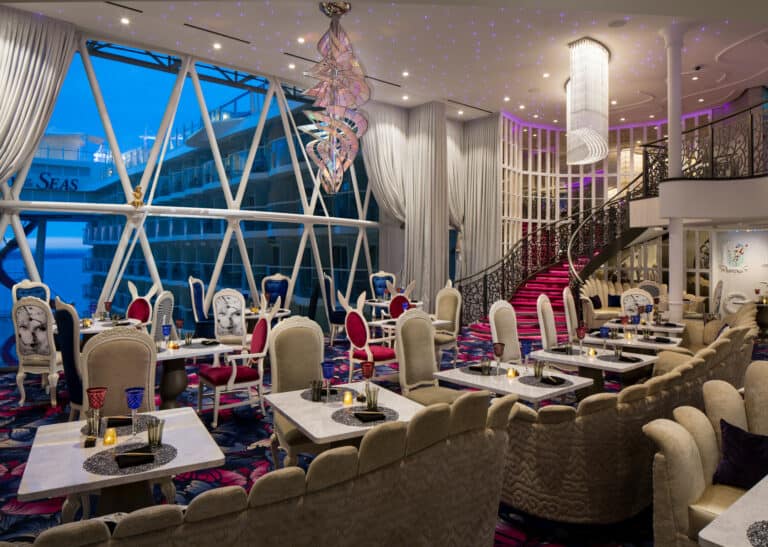 Symphony of the Seas' Free Dining Guide