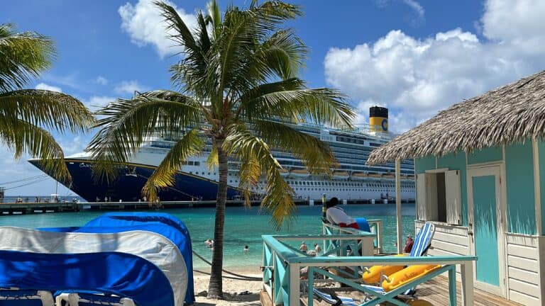 Grand Turk Cruise Port: Complete Overview