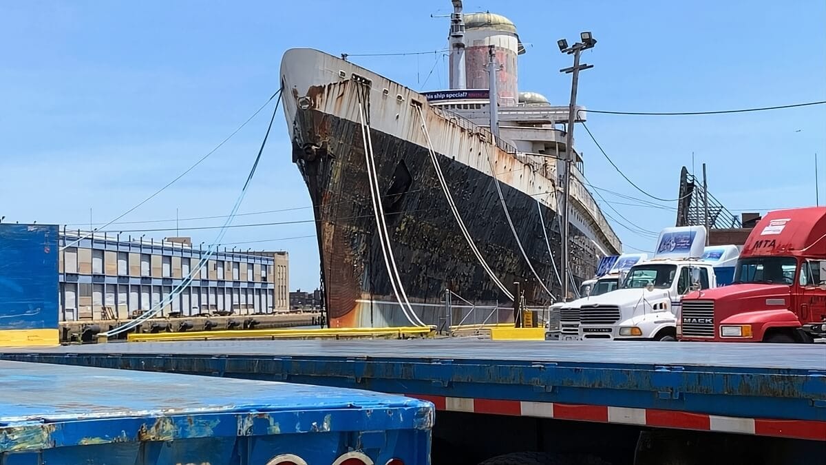 Iconic ocean liner SS United States faces an uncertain horizon